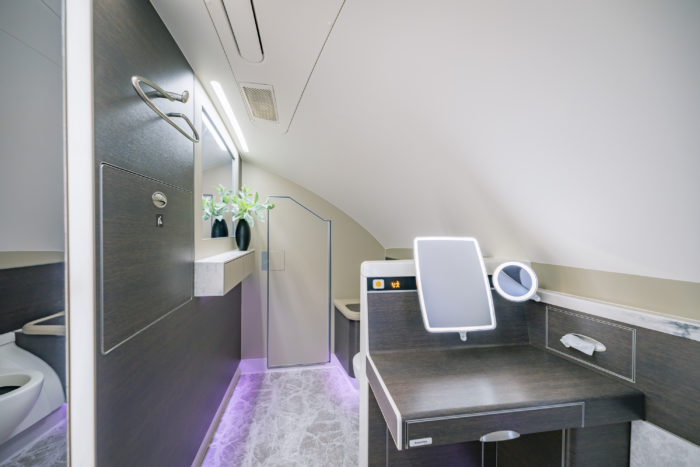 内敛的奢华——新加坡航空SQ833 上海PVG-新加坡SIN A380新款头等舱套房体验 - 美国信用卡指南