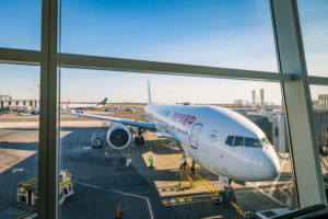 世界品位，东方魅力？还差了点儿火候——东航旗舰 MU588 纽约JFK-上海PVG 777-300ER头等舱体验 - 美国信用卡指南